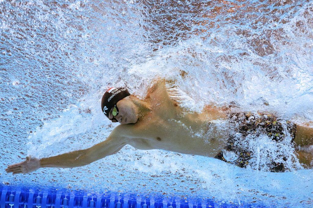 Jonathan Tan: Swimming Through Adversity